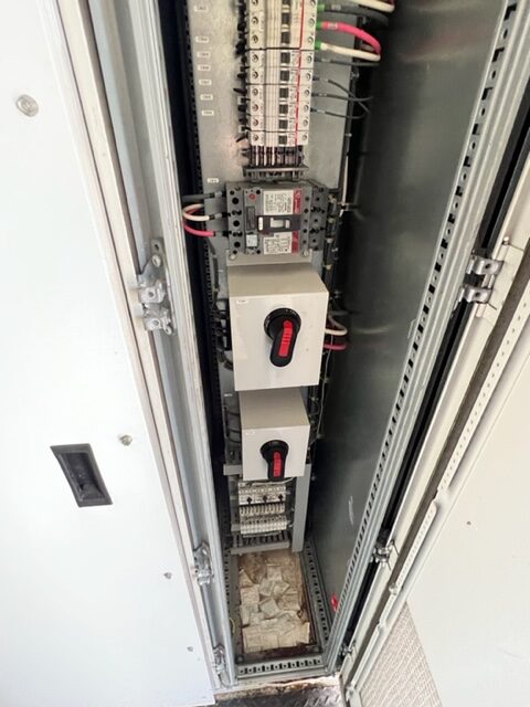 NOV VFD Drive Houses (TDS-11-SA) – Correll Oil & Gas Consulting Inc.
